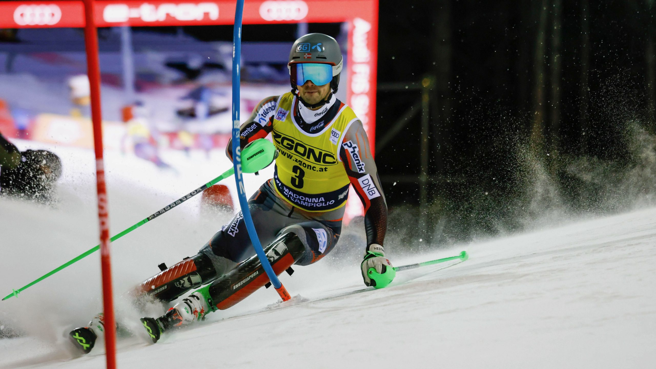 Foss-Solevaag s'impose, Noël malheureux