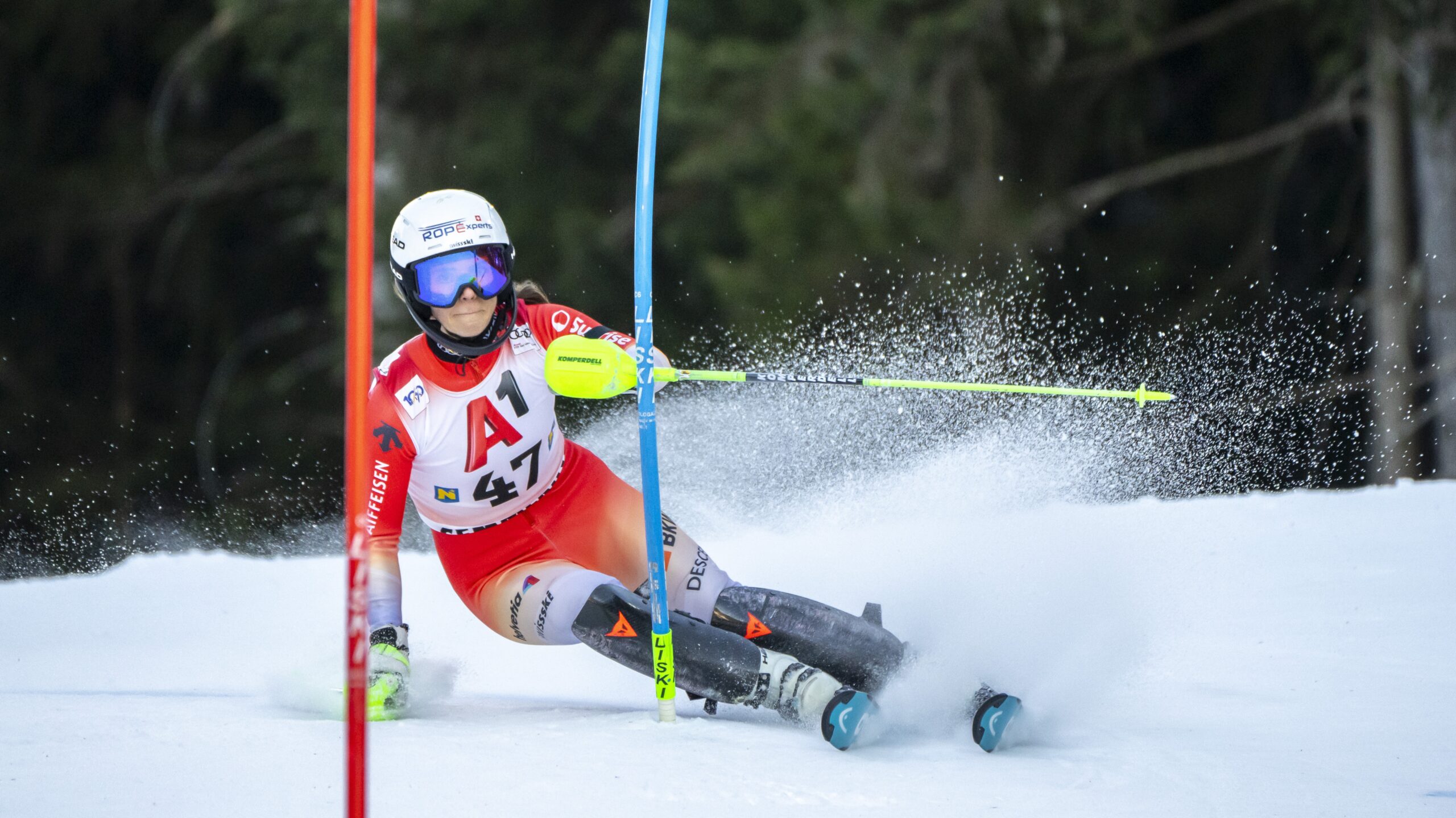 Eliane Christen victorieuse, Aline Höpli sur la boîte